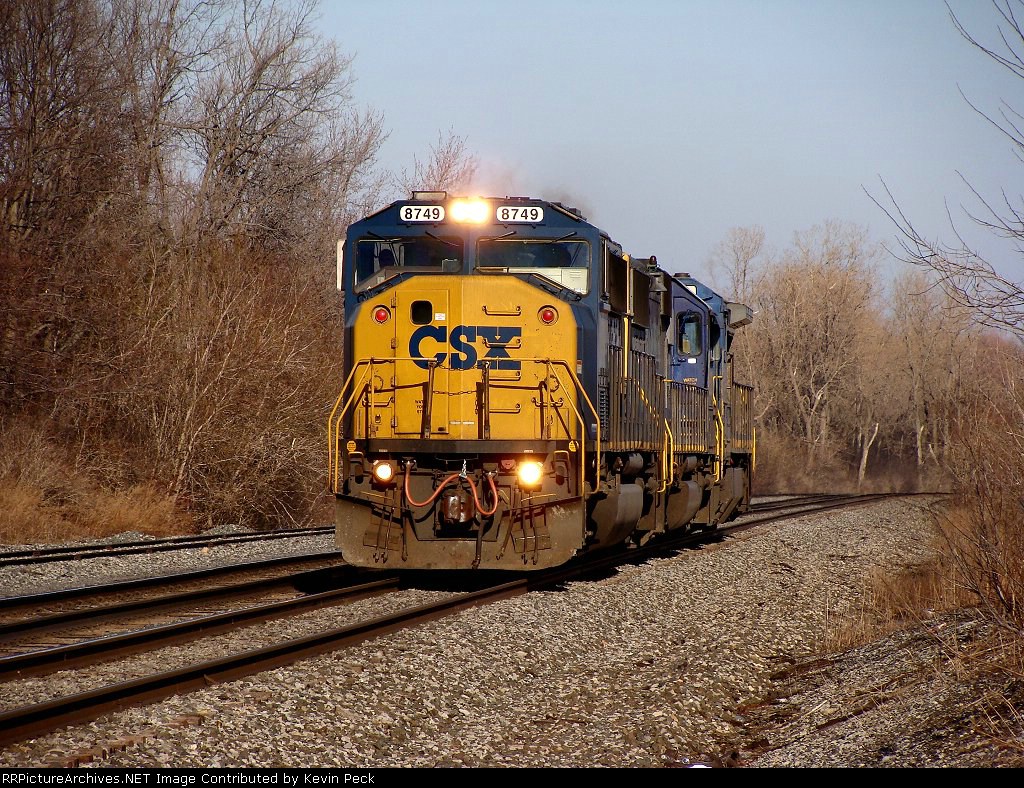 CSX 8749